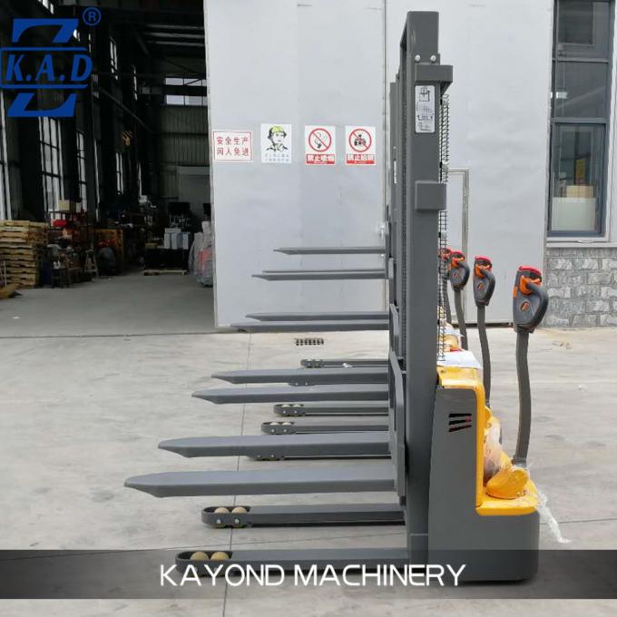 2.5T Pallet Lift Stacker Forklift Stacker Listrik Penuh